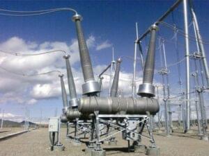 Dead and Live tank circuit breakers